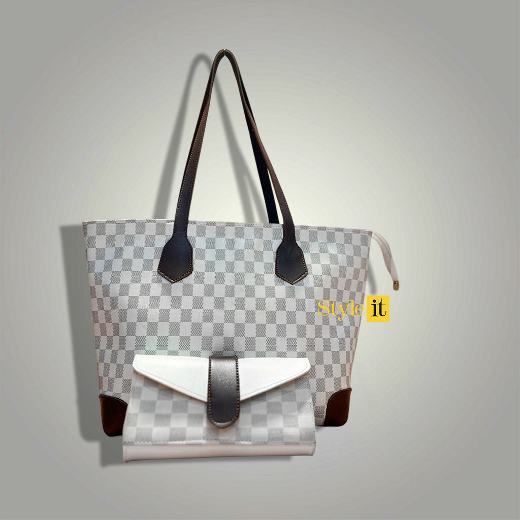 Checkered tote bag